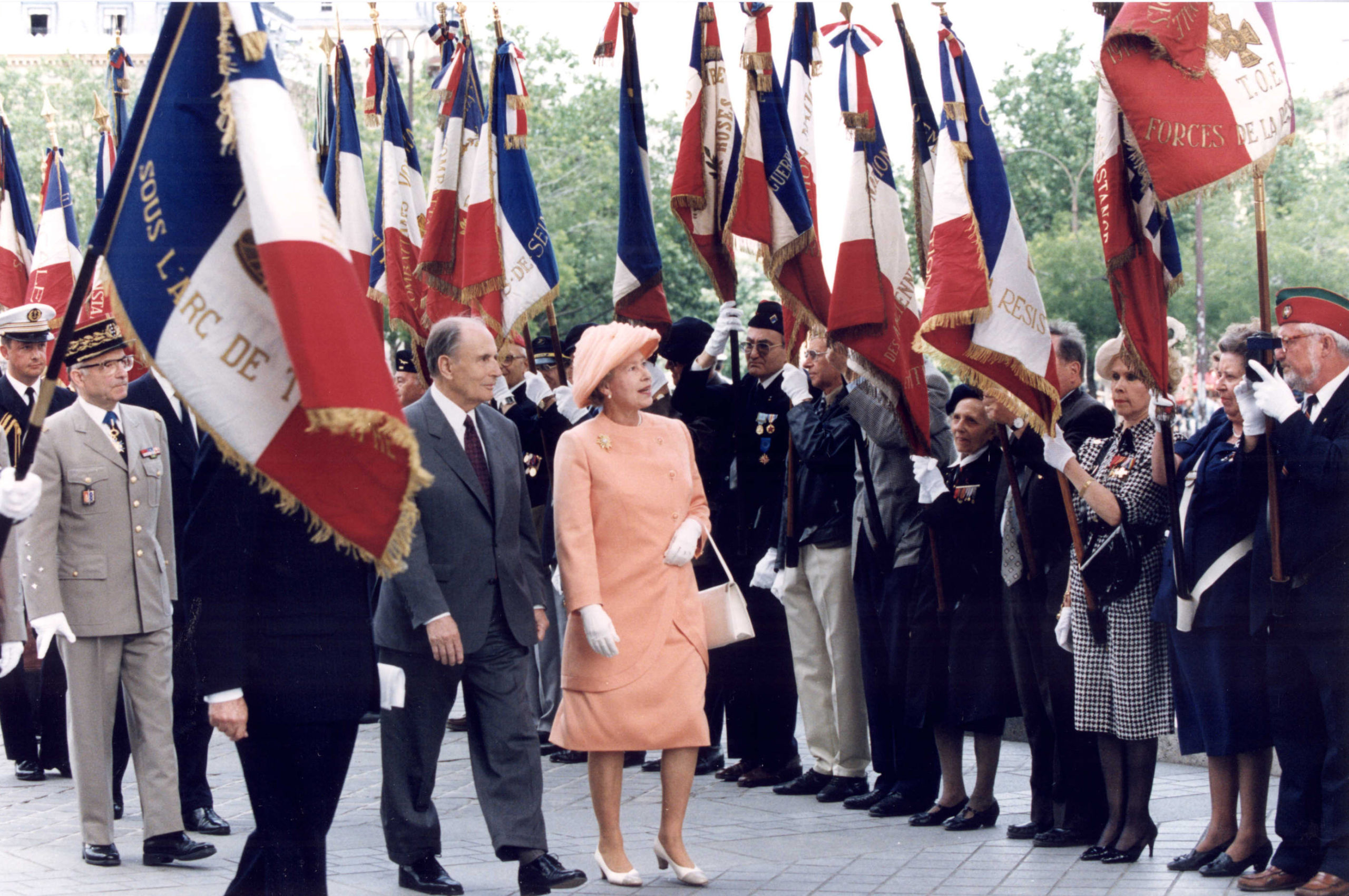 Disparition de la reine Élisabeth II – Institut François Mitterrand