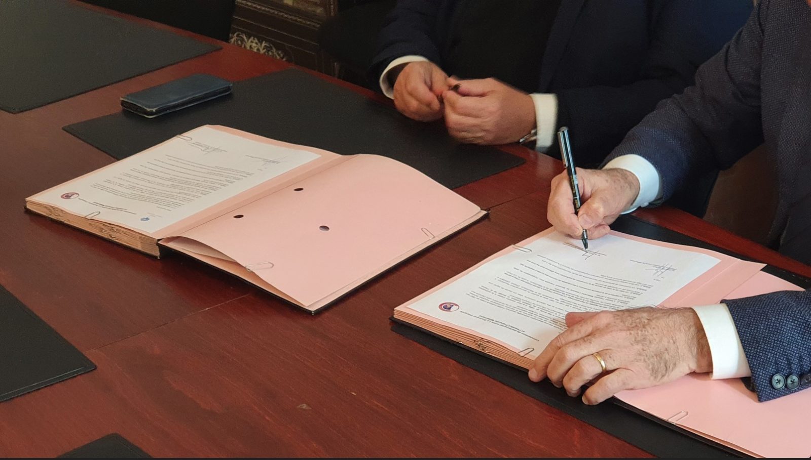 Signature Convention de partenariat Souvenir français – IFM – Institut ...